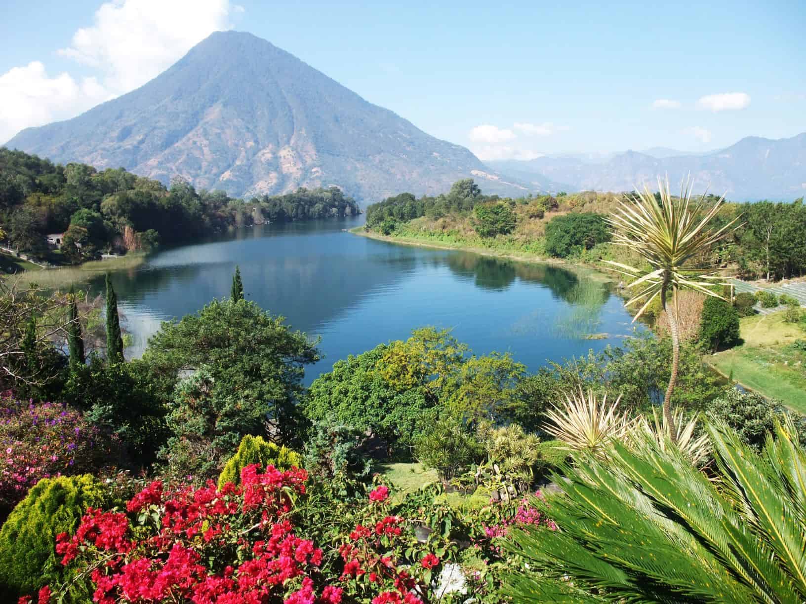 Central America Tour | Small Group Tour for Seniors | Odyssey Traveller
